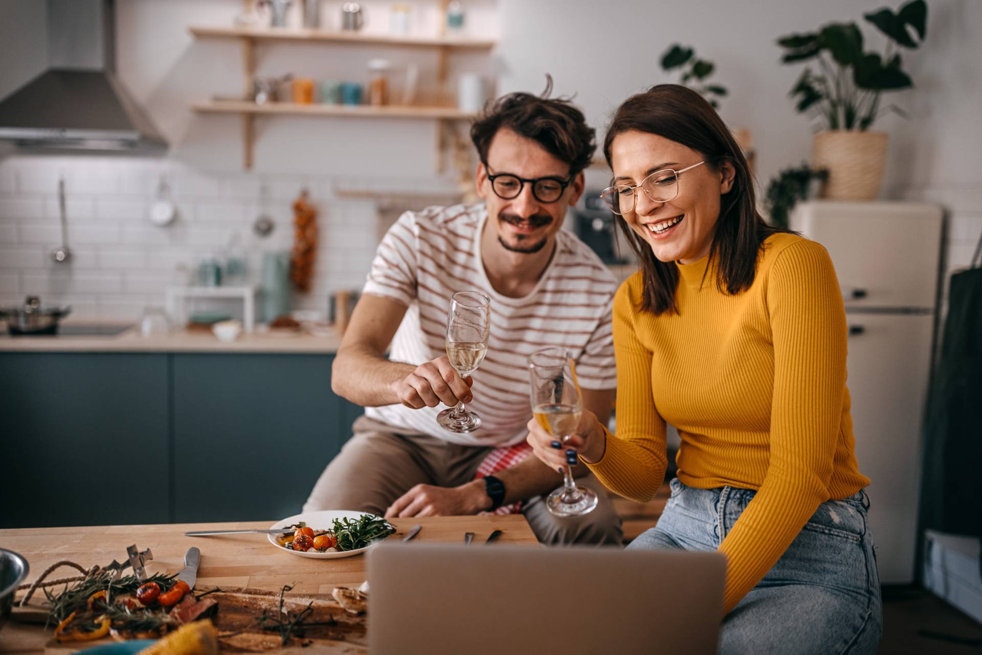 Buy 2 room apartment Cologne Braunsfeld - PANDION COSY